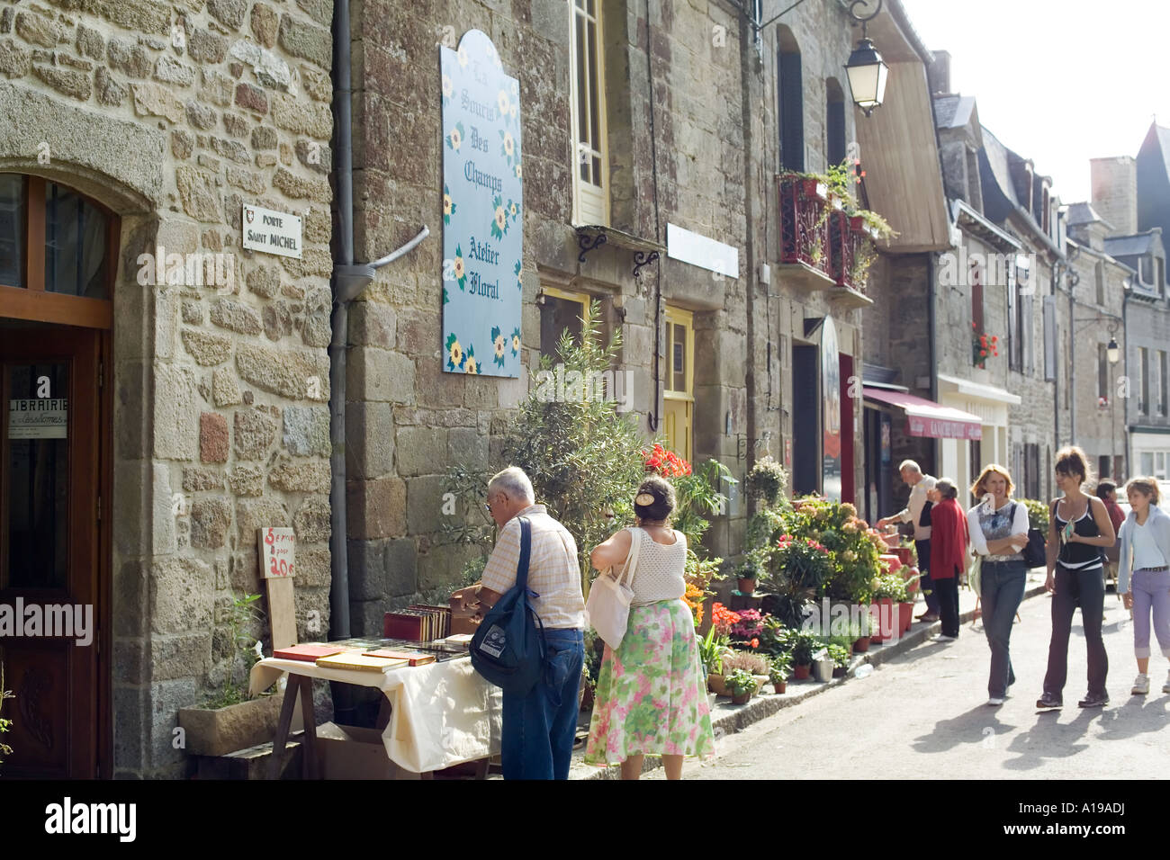 Becherel cite du livre Banque de photographies et d’images à haute ...
