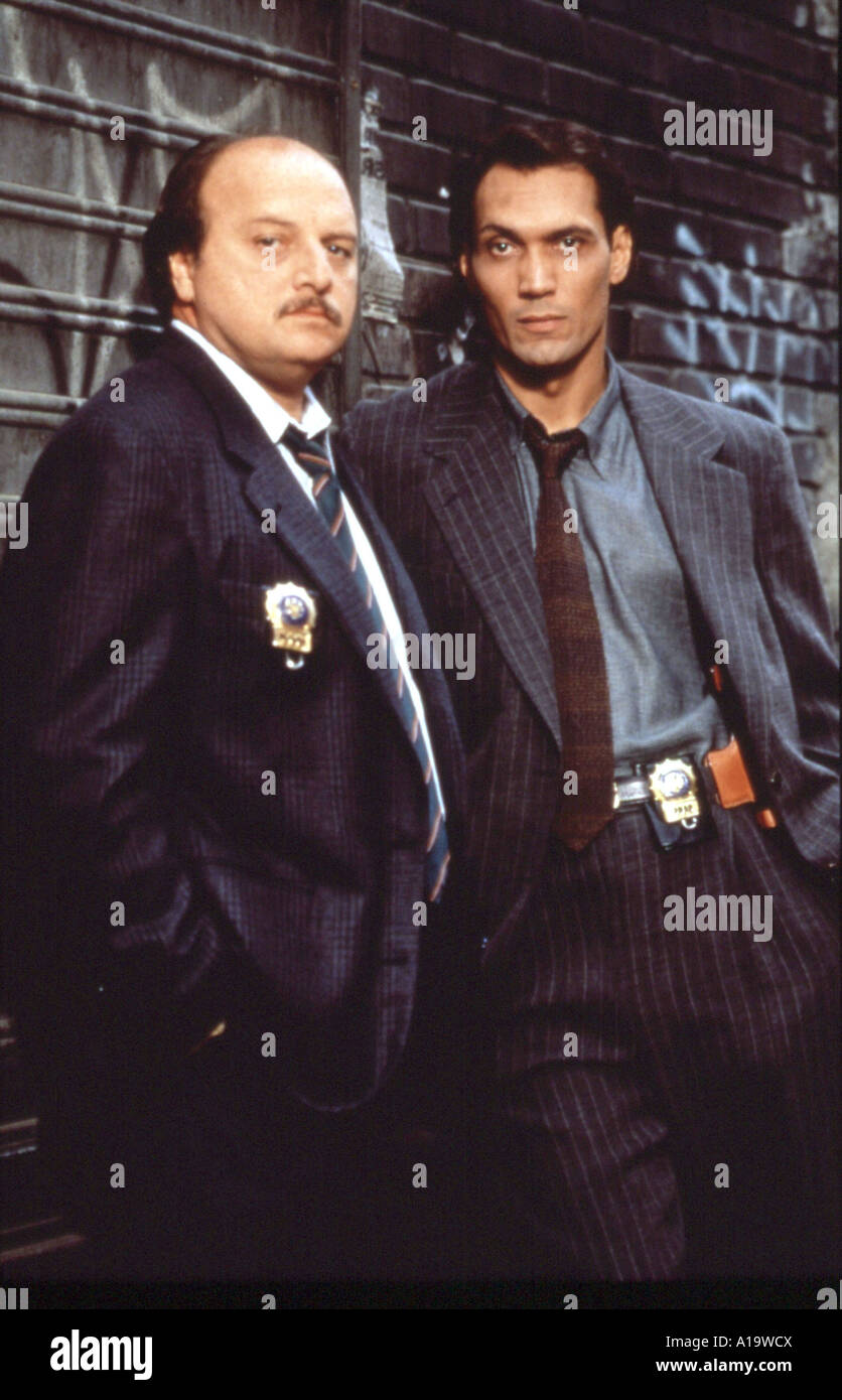 Nypd blue tv jimmy smits Banque de photographies et d’images à haute résolution - Alamy