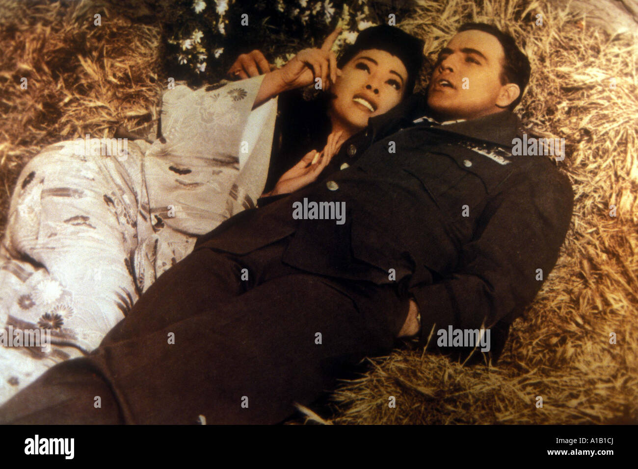 Sayonara 1957 marlon brando Banque de photographies et d’images à haute ...