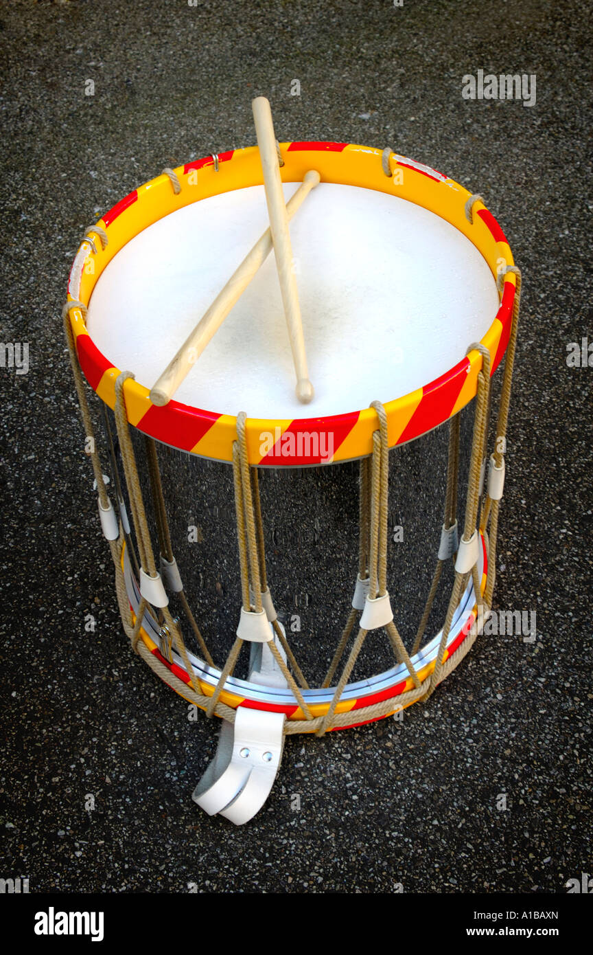 Instrument de musique de tambour militaire Banque de photographies et d ...