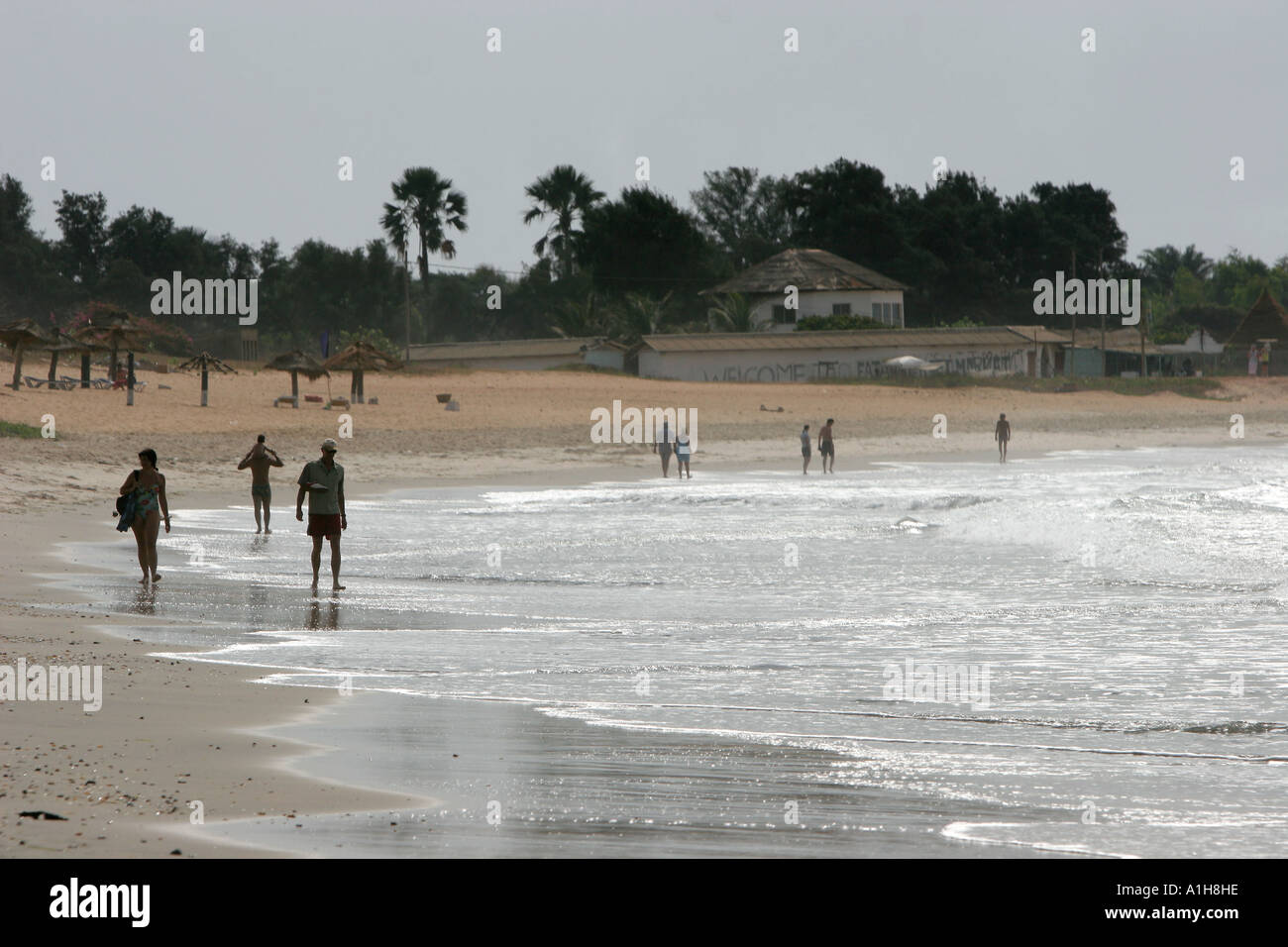 Fajara beach Banque de photographies et d’images à haute résolution - Alamy
