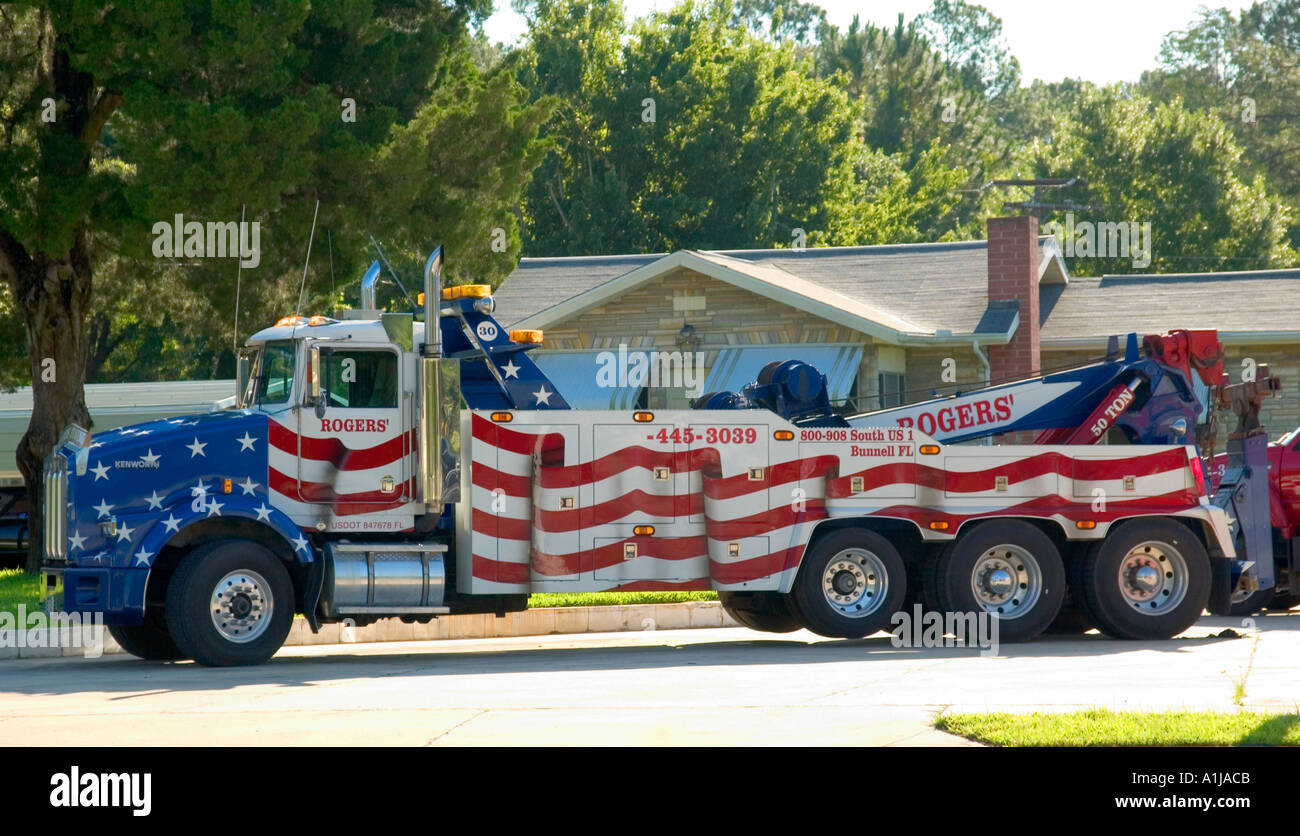 Rouge Blanc Bleu dépanneuse USA Photo Stock - Alamy