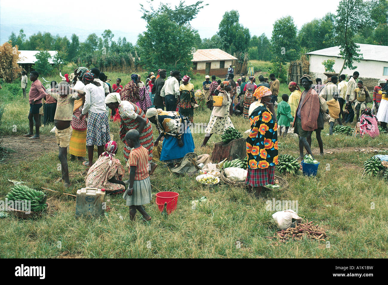 Femmes rwandaises Banque de photographies et d’images à haute ...