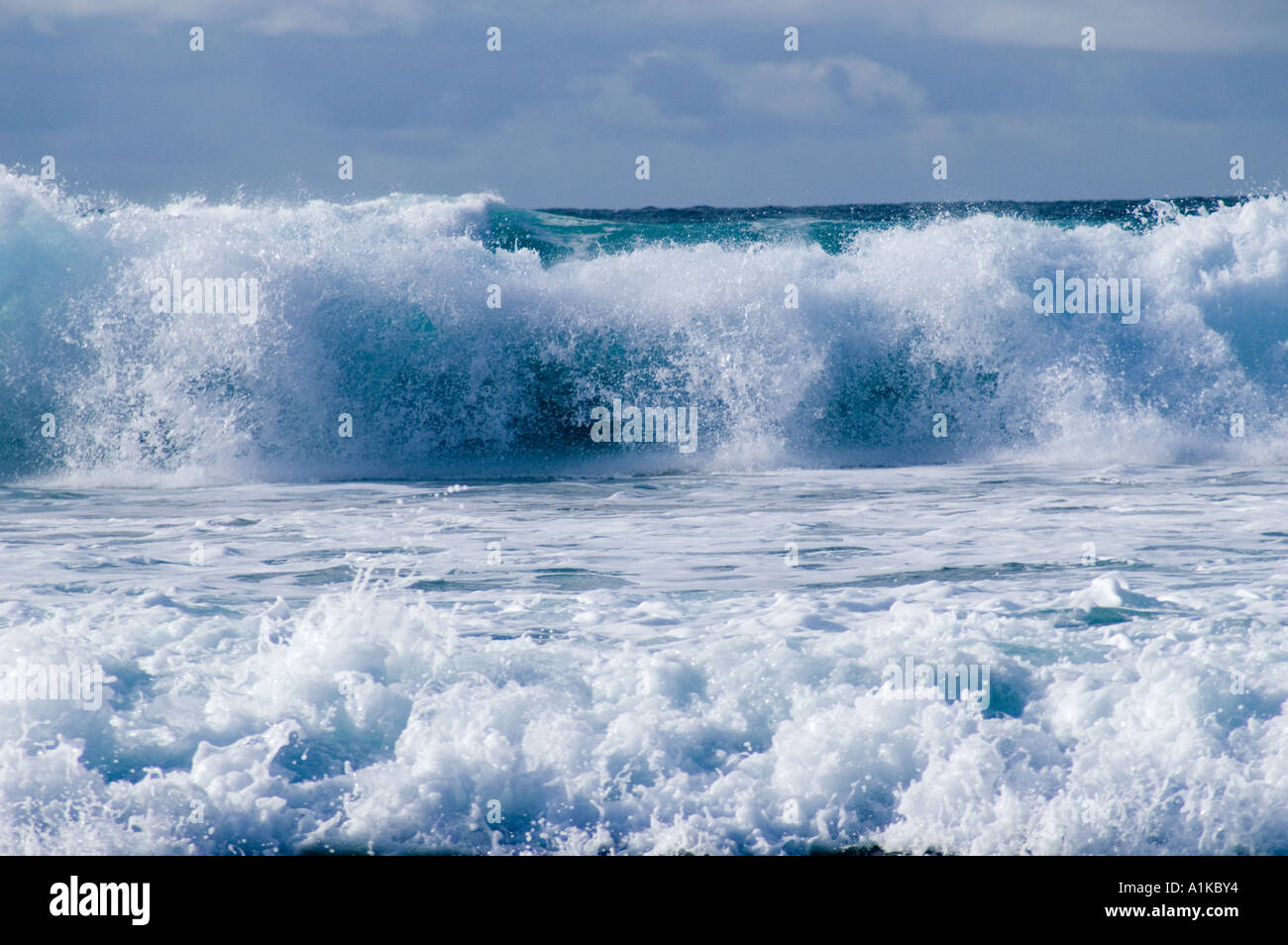 Rough seas Banque de photographies et d’images à haute résolution - Alamy