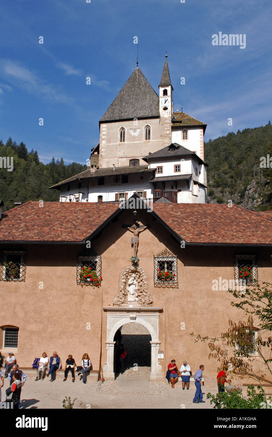 Sanctuaire de san romedio Banque de photographies et d’images à haute ...