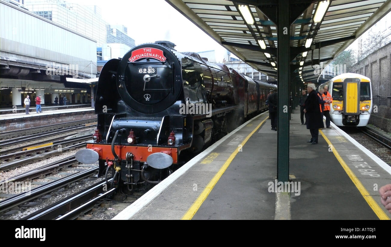 Orient express steam locomotive Banque de photographies et d’images à ...