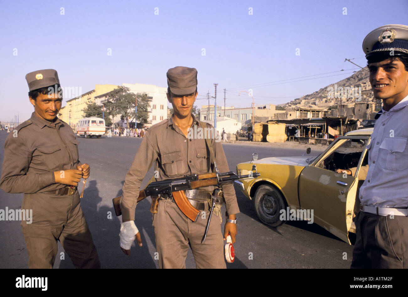 Afghan uniform police Banque de photographies et d’images à haute ...
