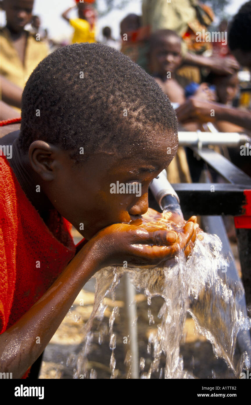 Katale camp Banque de photographies et d’images à haute résolution - Alamy