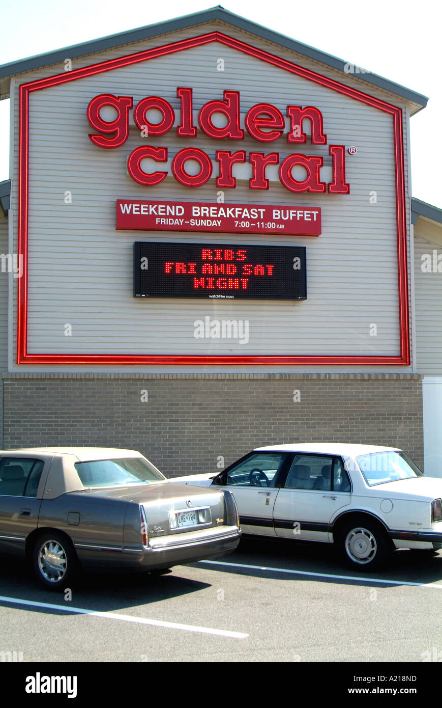 Golden corral Banque de photographies et d’images à haute résolution ...