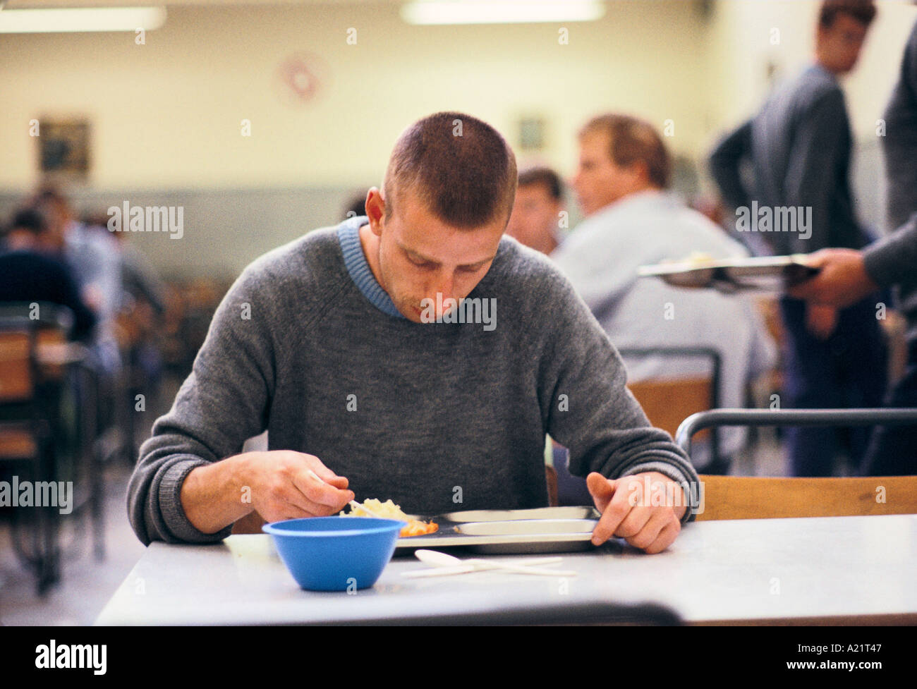 Cantine prison Banque de photographies et d’images à haute résolution ...