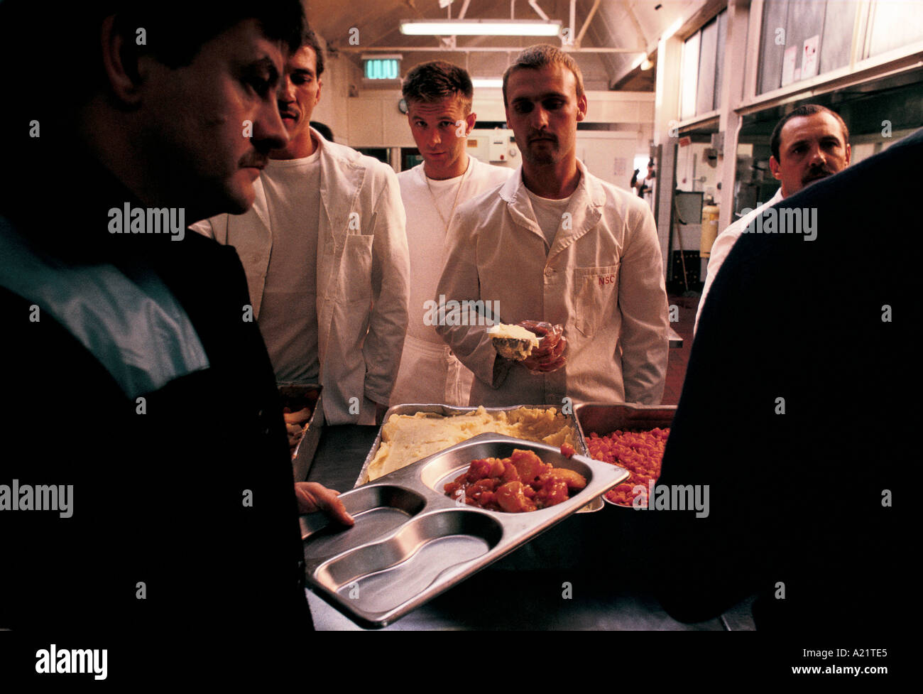 Cantine prison Banque de photographies et d’images à haute résolution ...