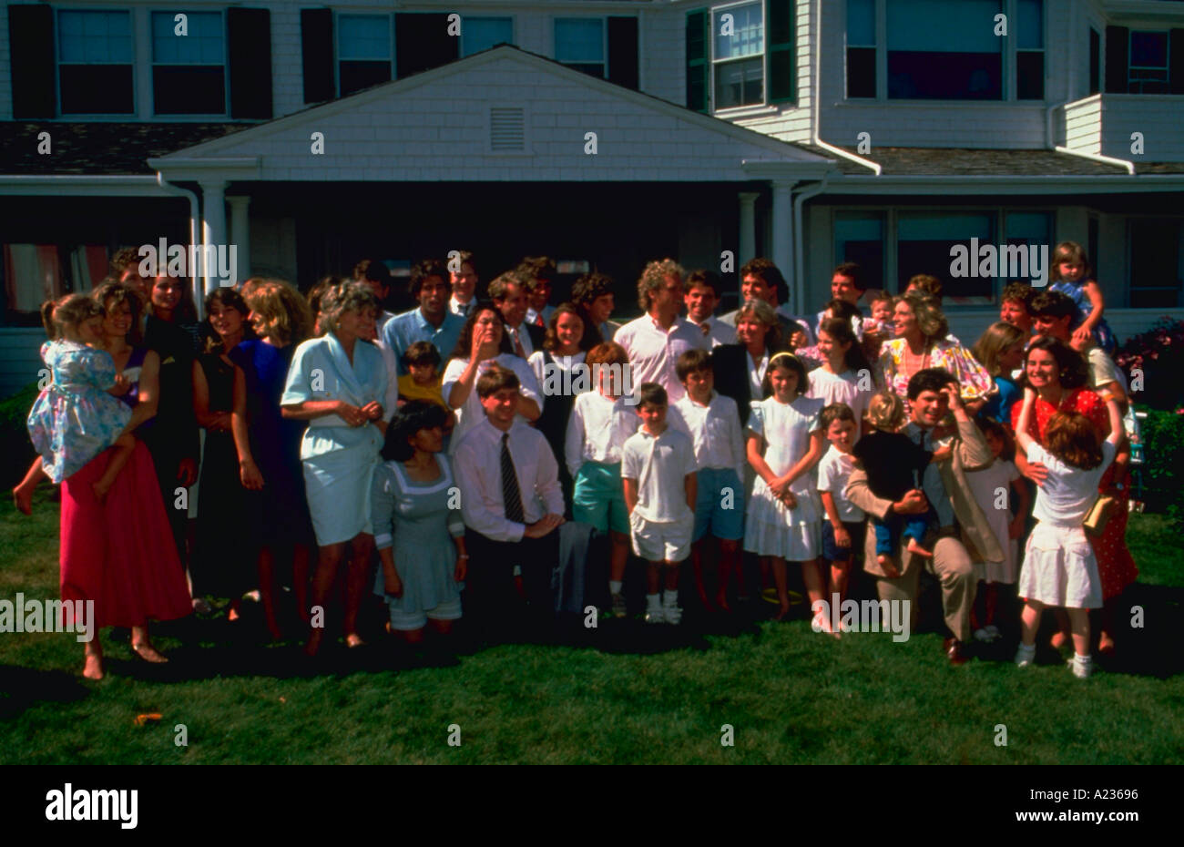 Portrait de famille Kennedy pendant la célébration du 100e anniversaire de Rose Kennedy Kennedy ...