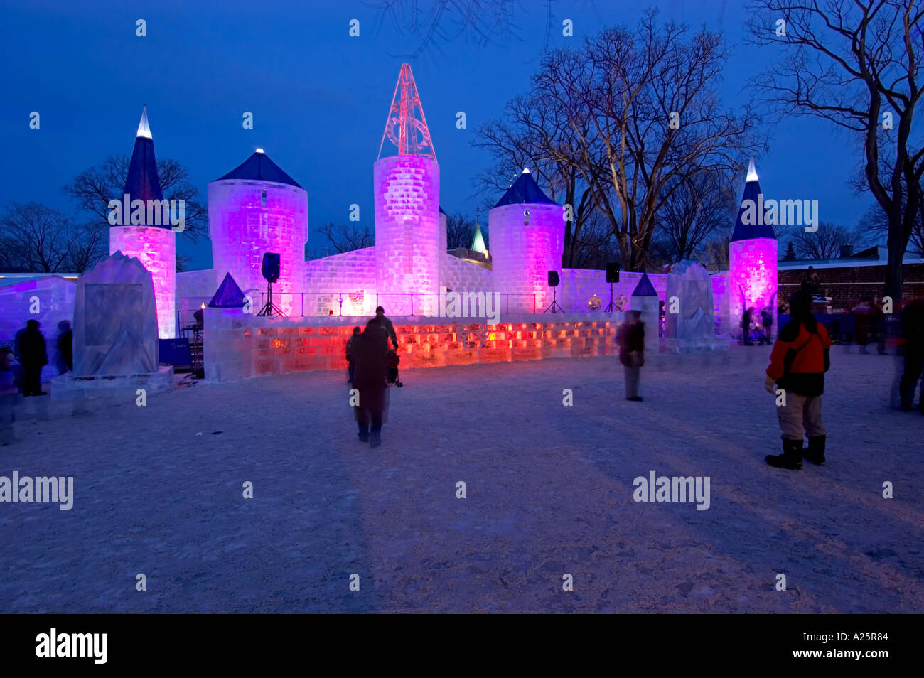 Quebec city winter carnival Banque de photographies et d’images à haute ...