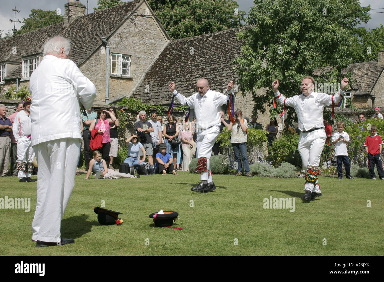 Bampton traditionnelle morris team Banque de photographies et d’images ...