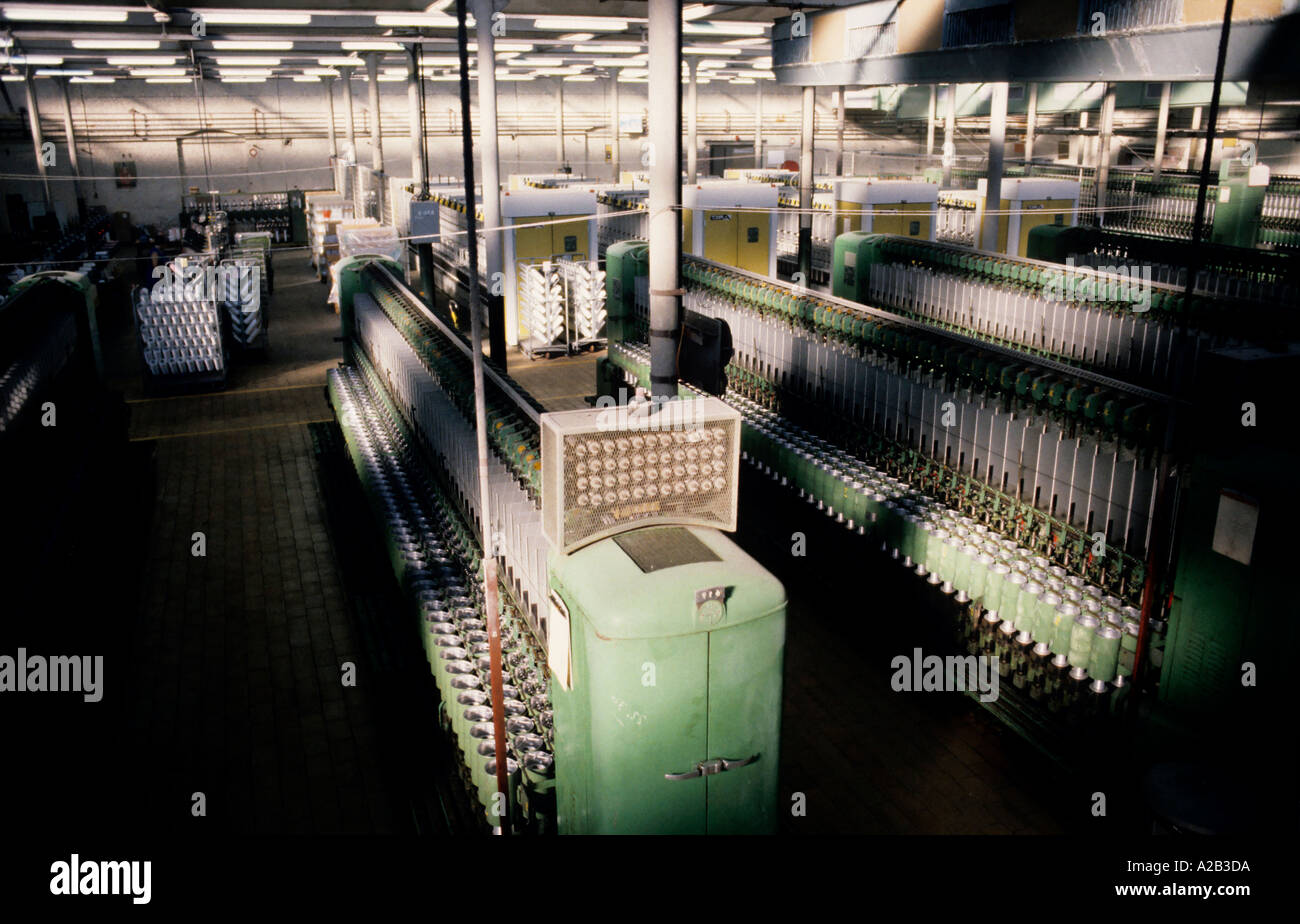 Usines textiles Banque de photographies et d’images à haute résolution ...