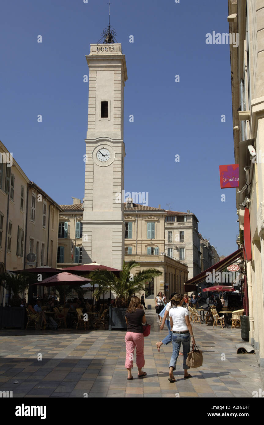 Carte postal nimes Banque de photographies et d’images à haute ...