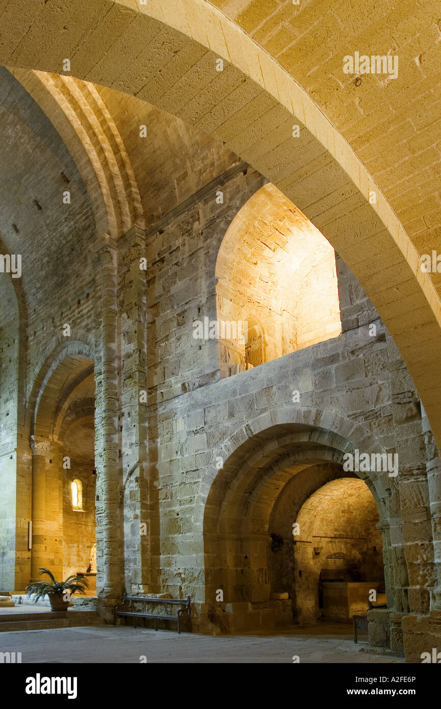 Maguelone cathedral Banque de photographies et d’images à haute ...