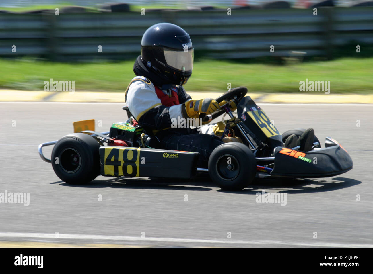 Cadet go kart Banque de photographies et d’images à haute résolution ...