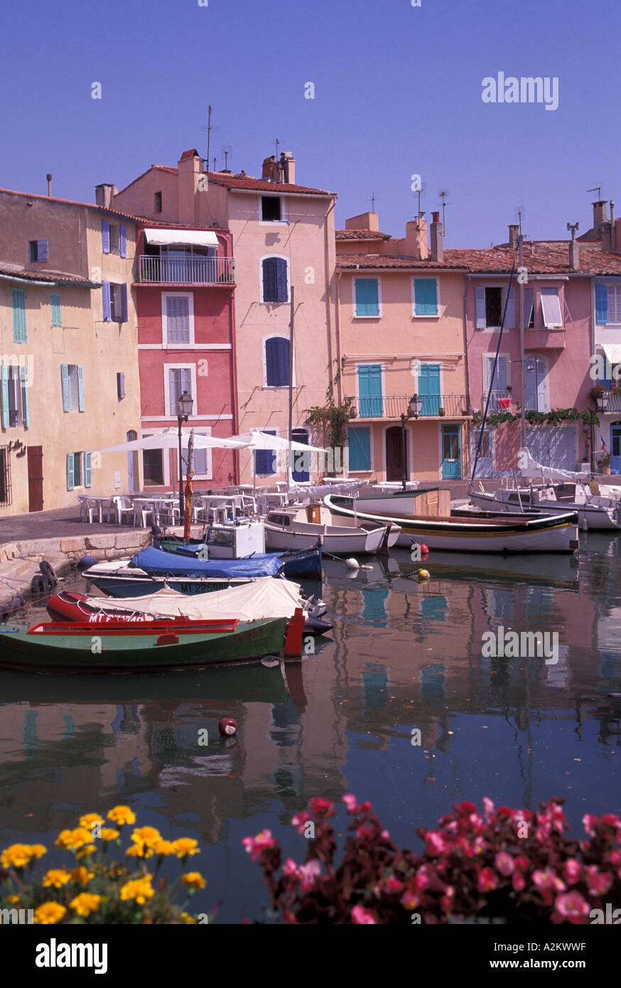 Le miroir aux oiseaux martigues Banque de photographies et d’images à haute résolution - Alamy