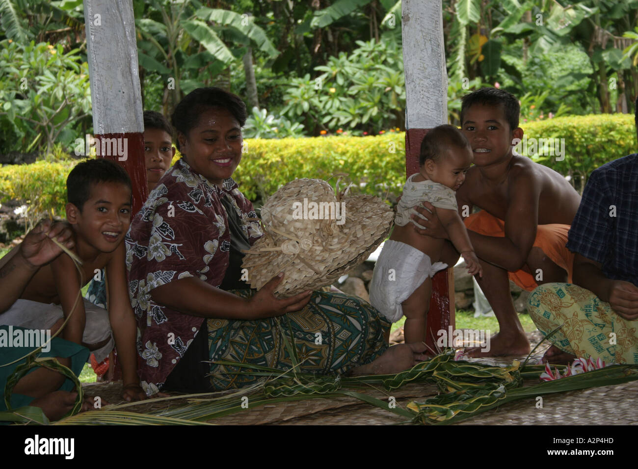 Samoan family Banque de photographies et d’images à haute résolution ...