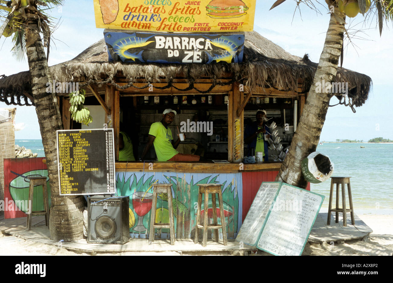 Bar de plage Morro de Sao Paulo Bahia Brésil Photo Stock - Alamy
