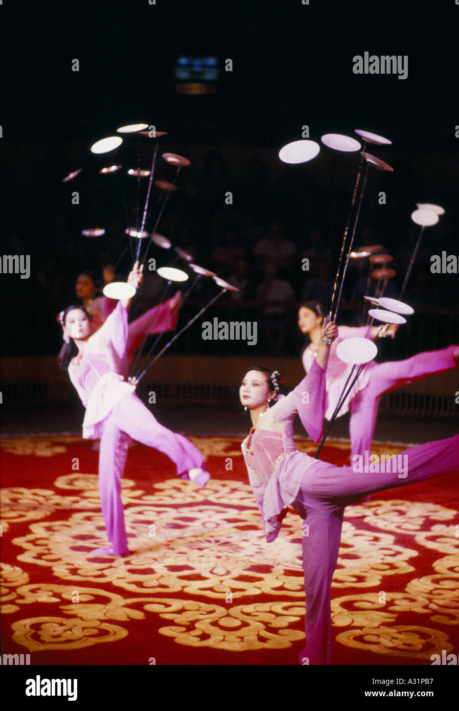 Artistes de cirque chinois Banque de photographies et d’images à haute ...
