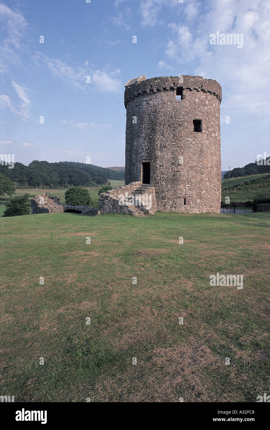 Orchardton tower Banque de photographies et d’images à haute résolution ...