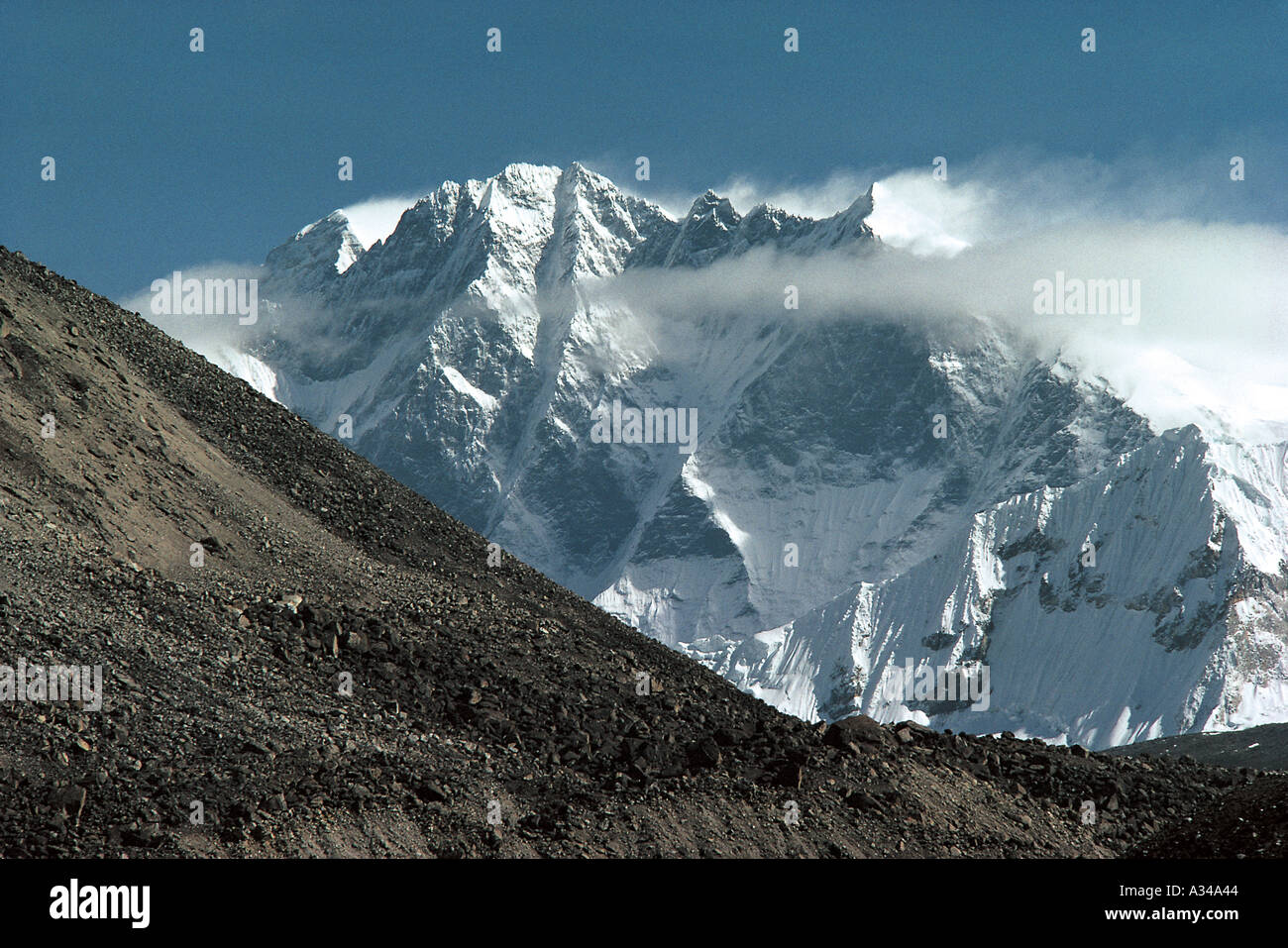 Face sud de lhotse Banque de photographies et d’images à haute ...