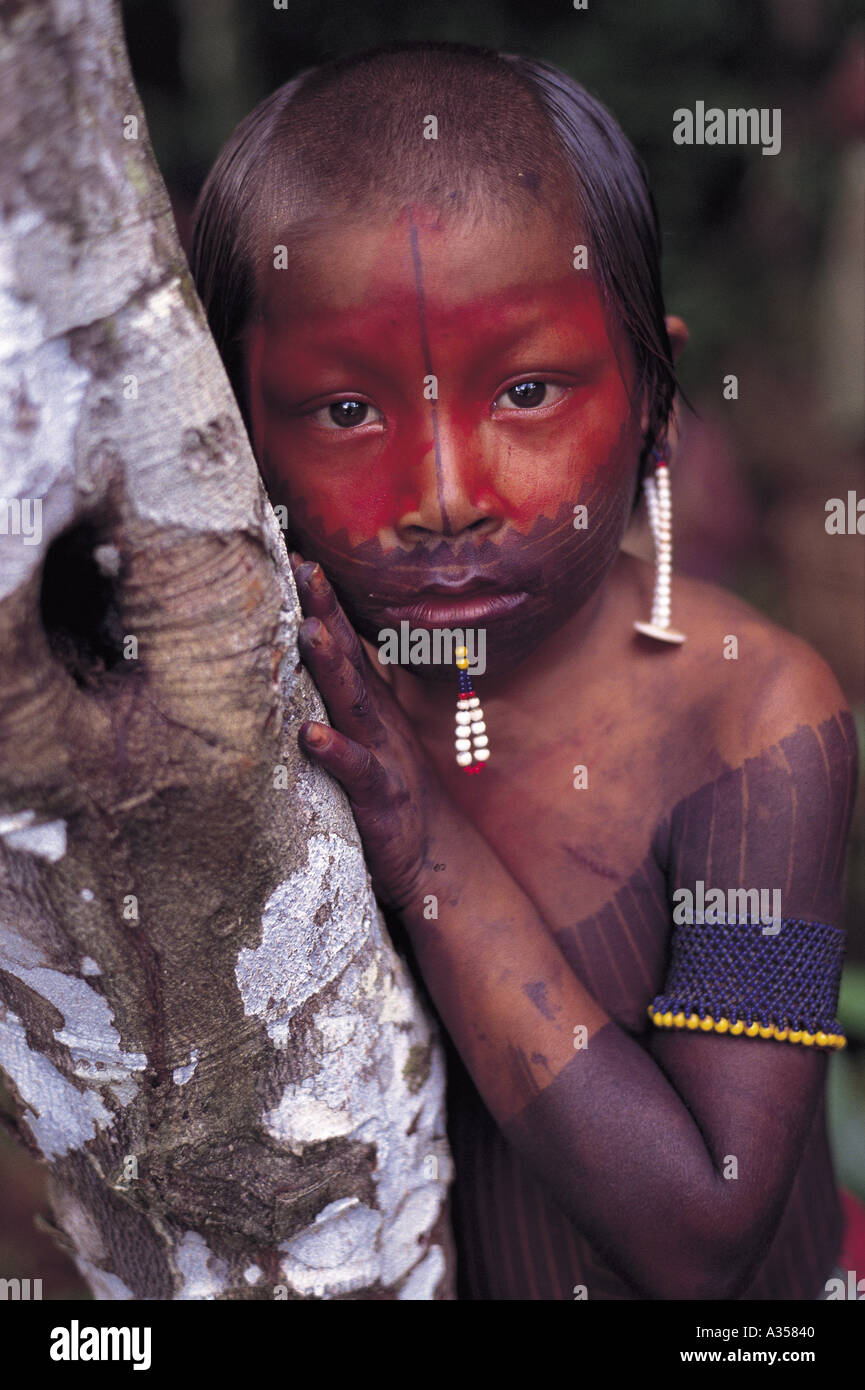 Xingu tribe Banque de photographies et d’images à haute résolution ...