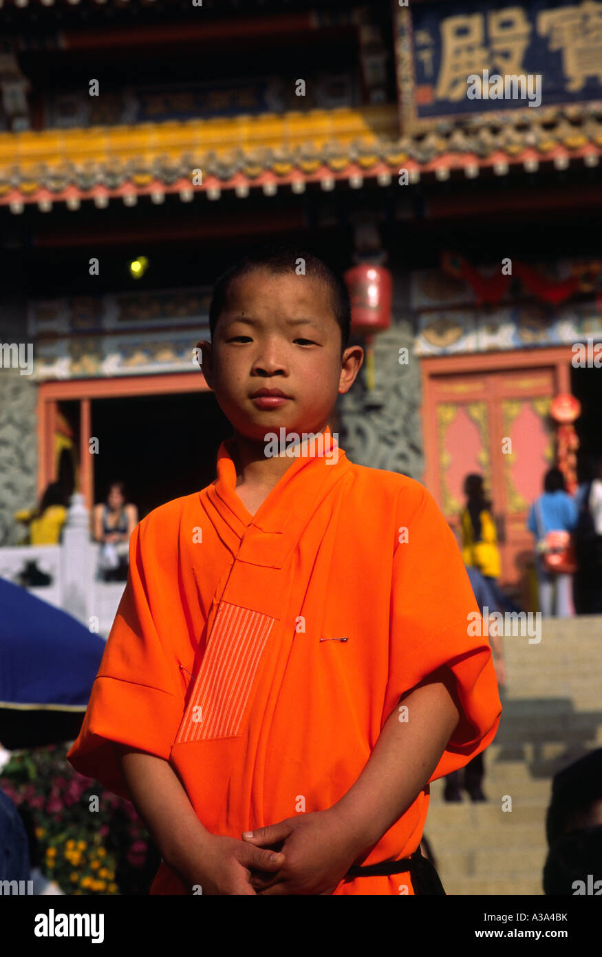 Shaolin monk child Banque de photographies et d’images à haute ...