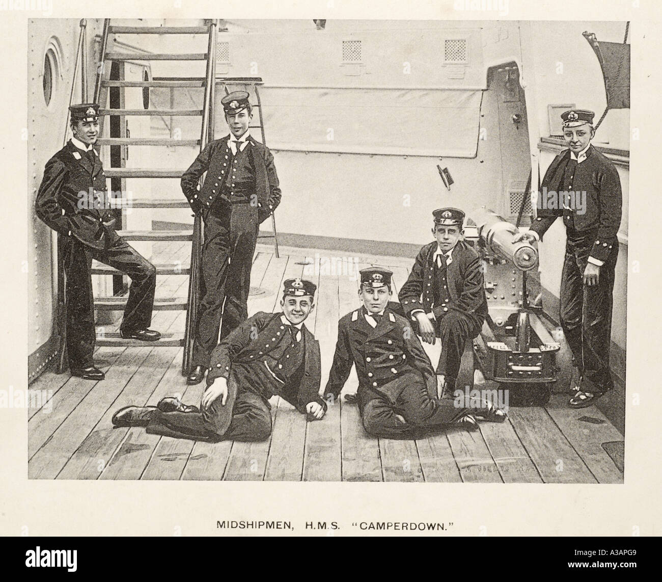 Uniforme de la marine royale Banque de photographies et d’images à ...
