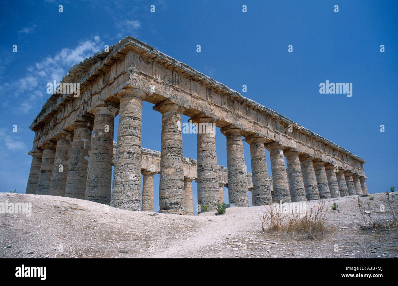 Greek hexastyle temple Banque de photographies et d’images à haute ...