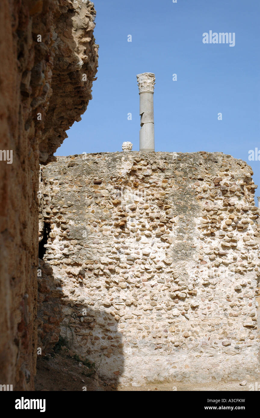 Carthage ancient roman wall ruin Banque de photographies et d’images à ...