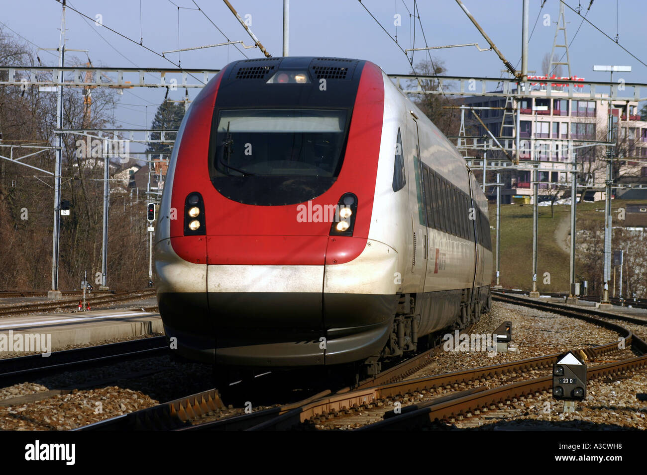 Swiss tilting train Banque de photographies et d’images à haute ...