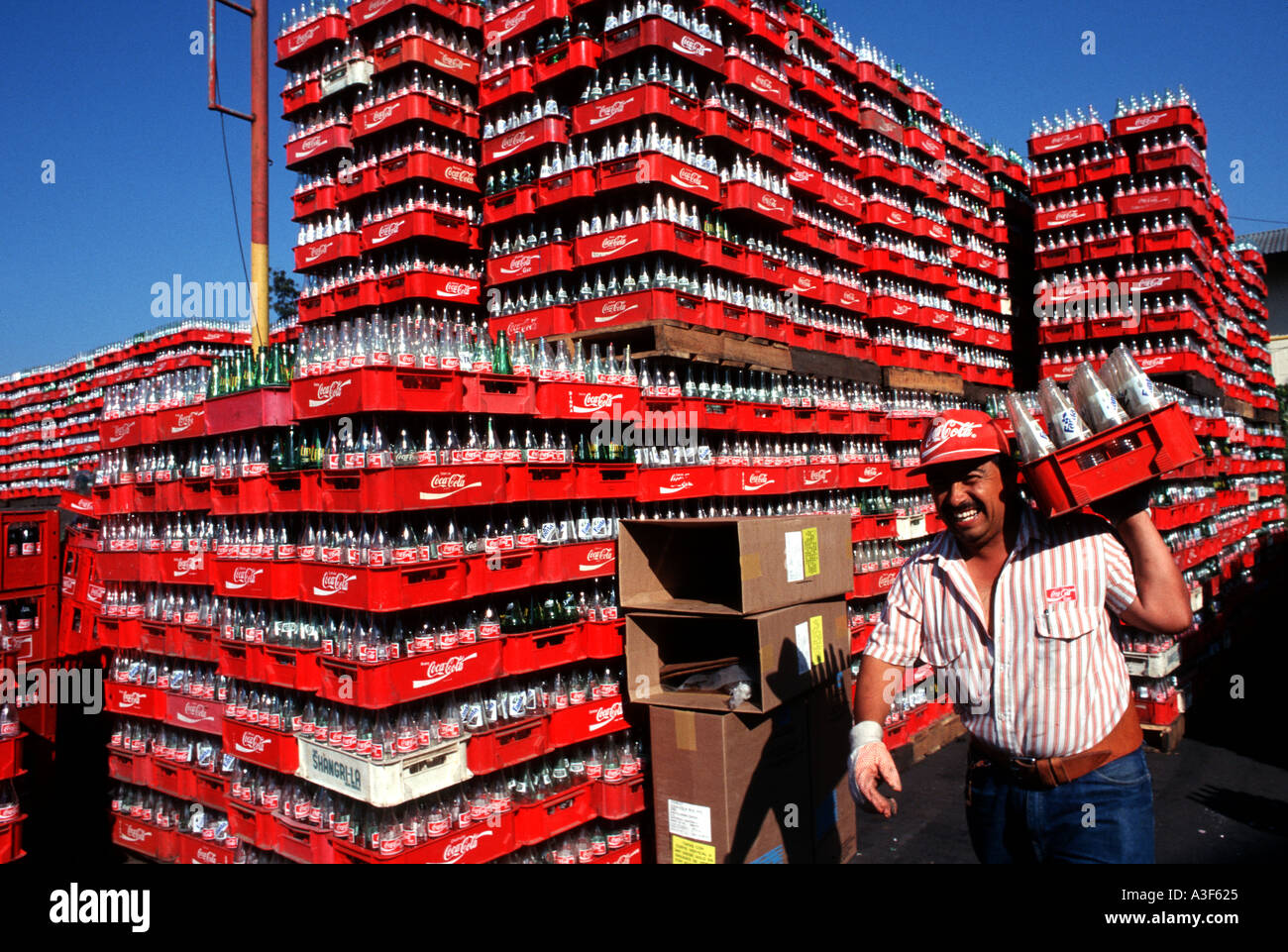 Coca cola factory Banque de photographies et d’images à haute ...