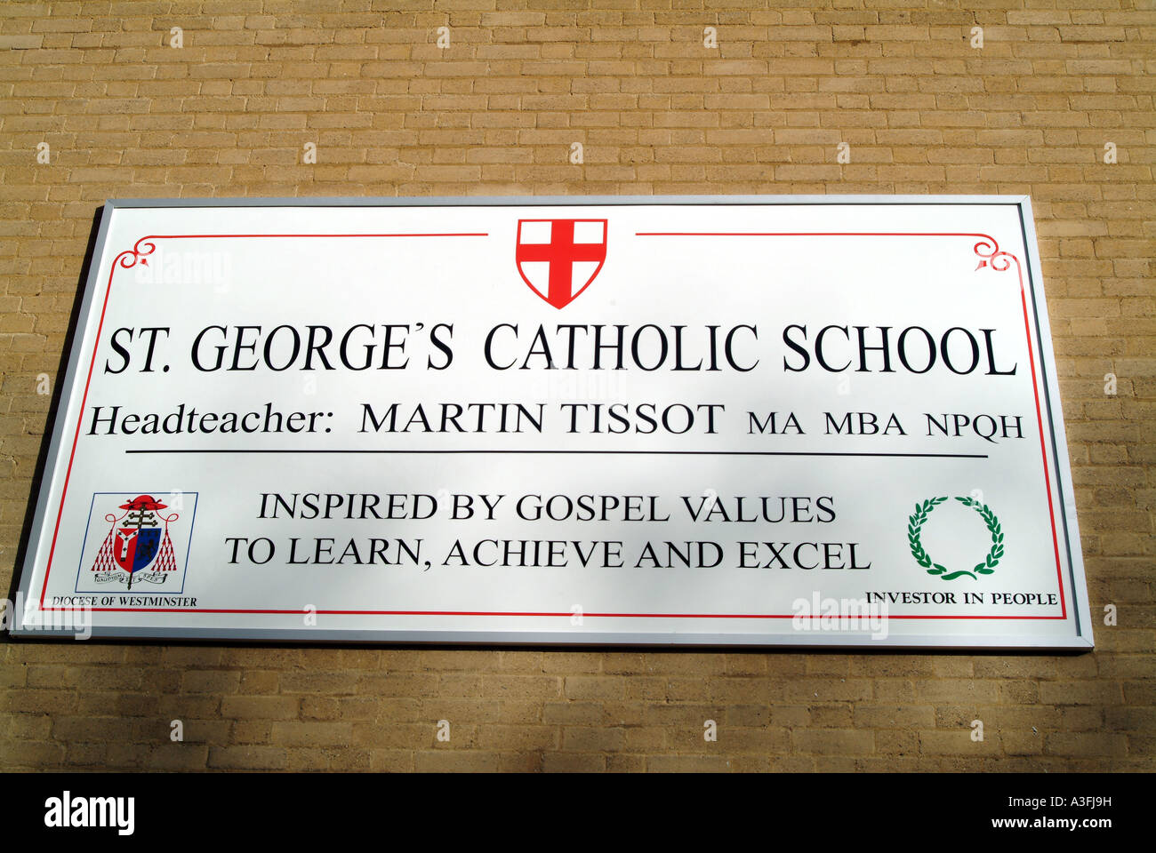 Ecole catholique st georges Banque de photographies et d’images à haute ...