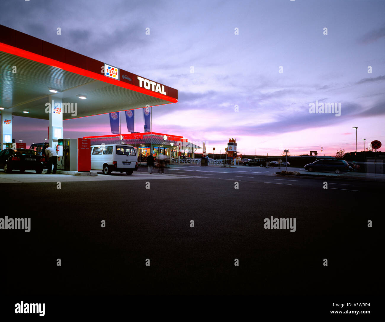 Total petrol Banque de photographies et d’images à haute résolution - Alamy