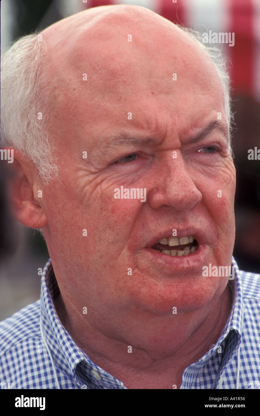 John sweeney Banque de photographies et d’images à haute résolution - Alamy