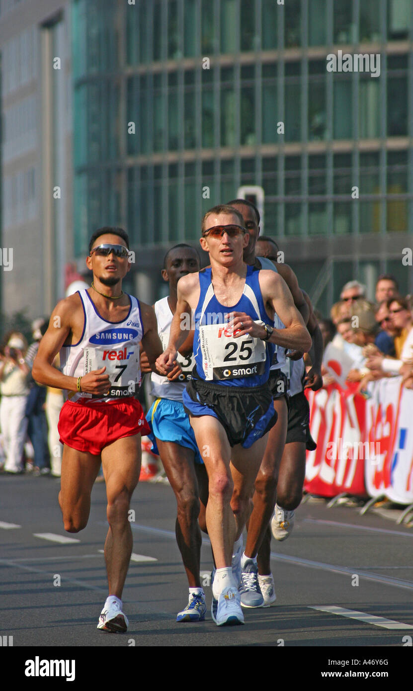 Marathon berlin Banque de photographies et d’images à haute résolution ...