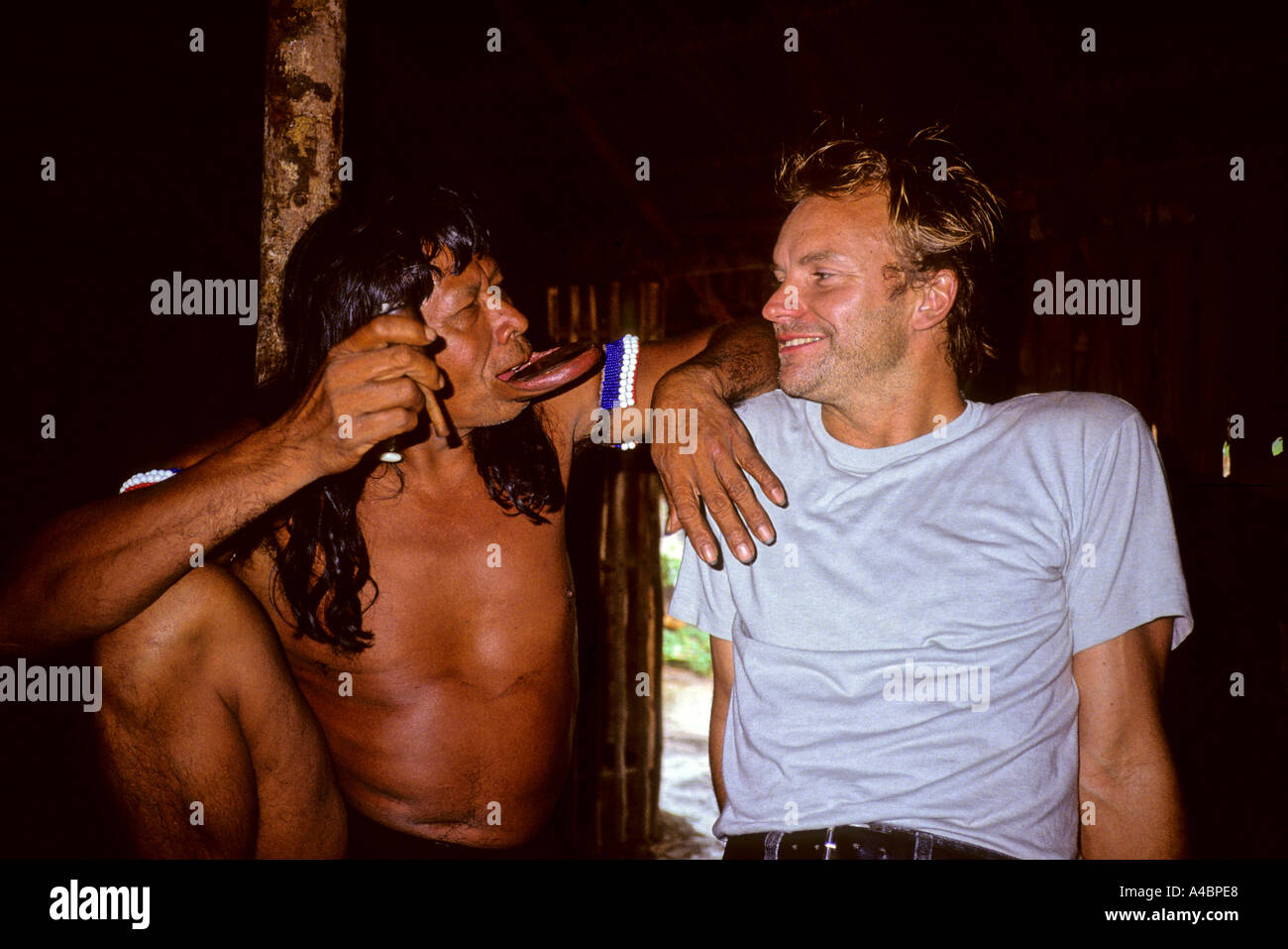 Chief raoni Banque de photographies et d’images à haute résolution - Alamy