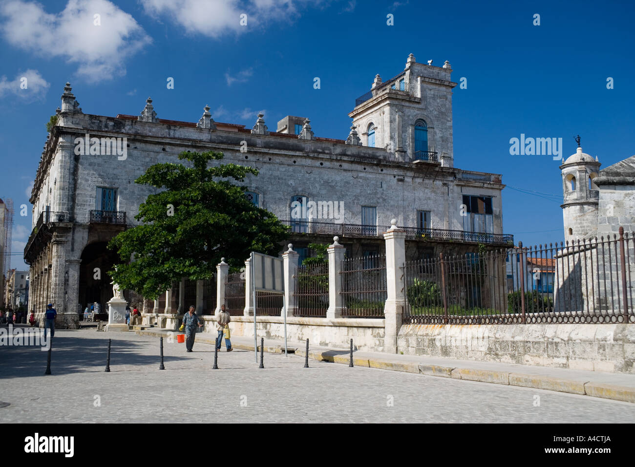 Palacio de segundo cabo Banque de photographies et d’images à haute ...