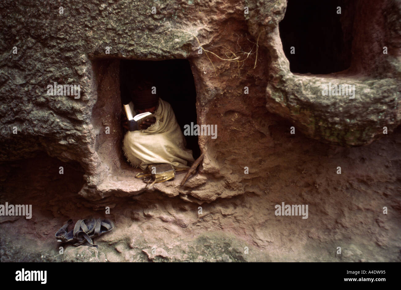 Grotte ermite Banque de photographies et d’images à haute résolution ...
