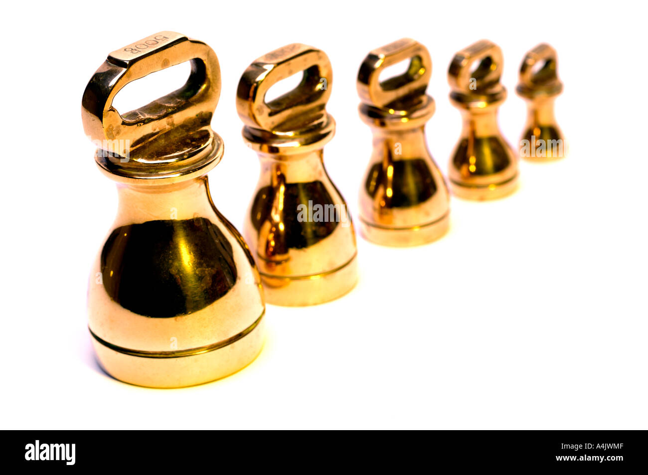 Laiton doré Banque de photographies et d’images à haute résolution - Alamy