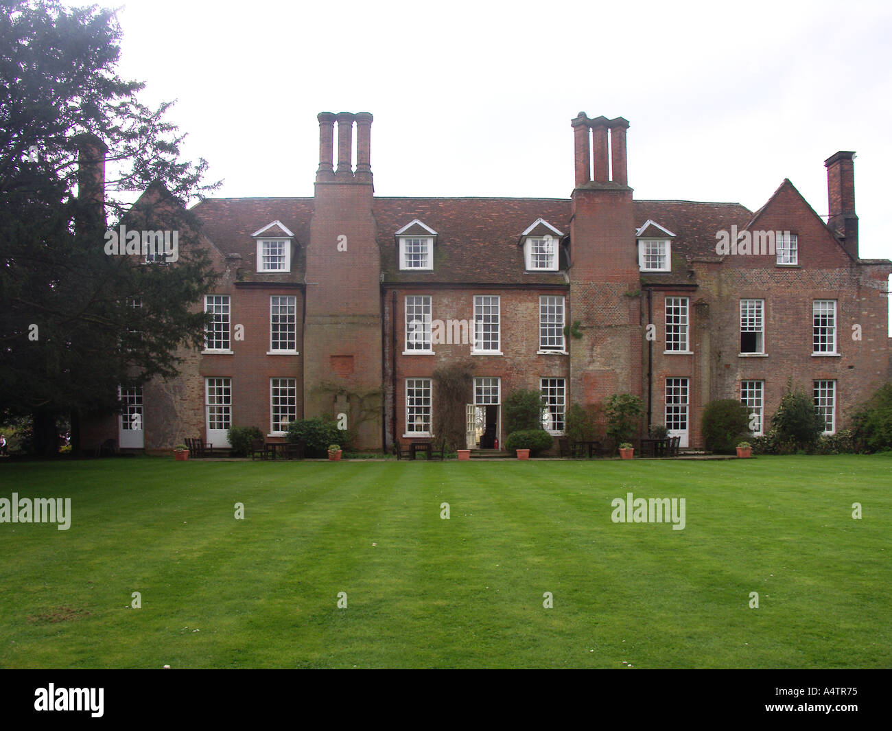 Hintlesham hall Banque de photographies et d’images à haute résolution ...