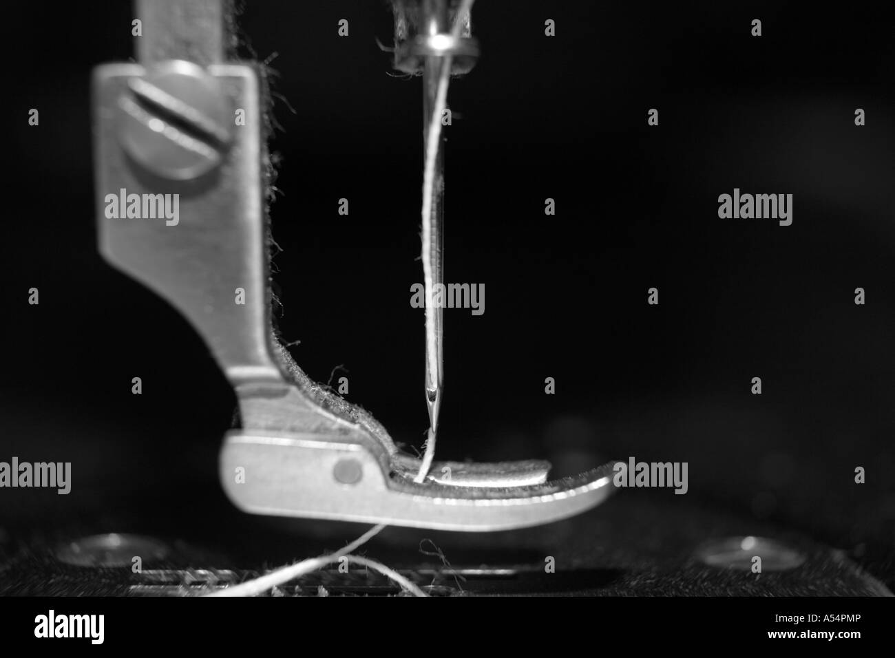 Aiguille machine a coudre Banque d'images noir et blanc - Page 2 - Alamy