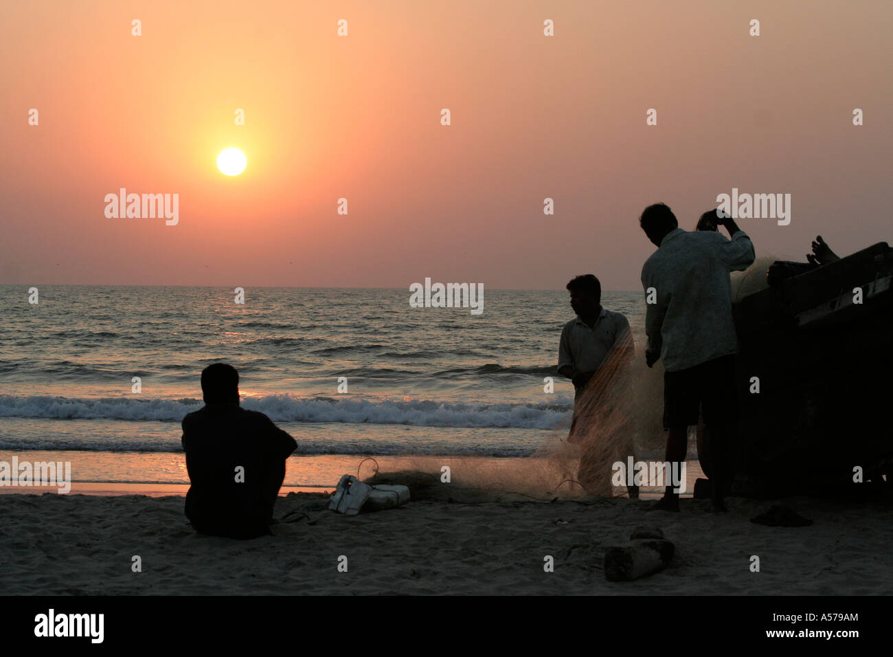 Painet jc3040 inde plage de sunset arambol goa tourism tourist holiday ...