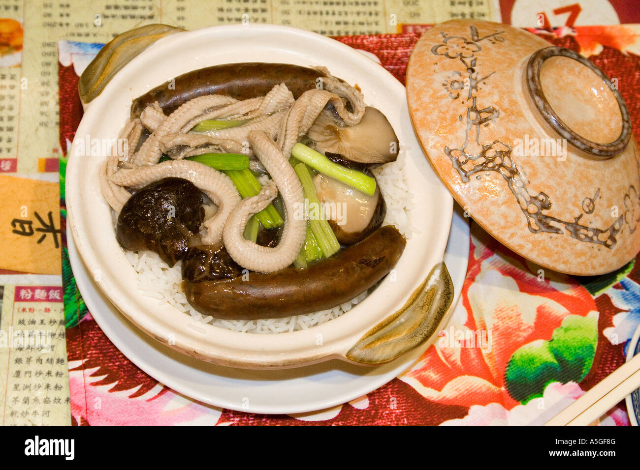 Restaurant de soupe aux serpents Banque de photographies et d’images à ...