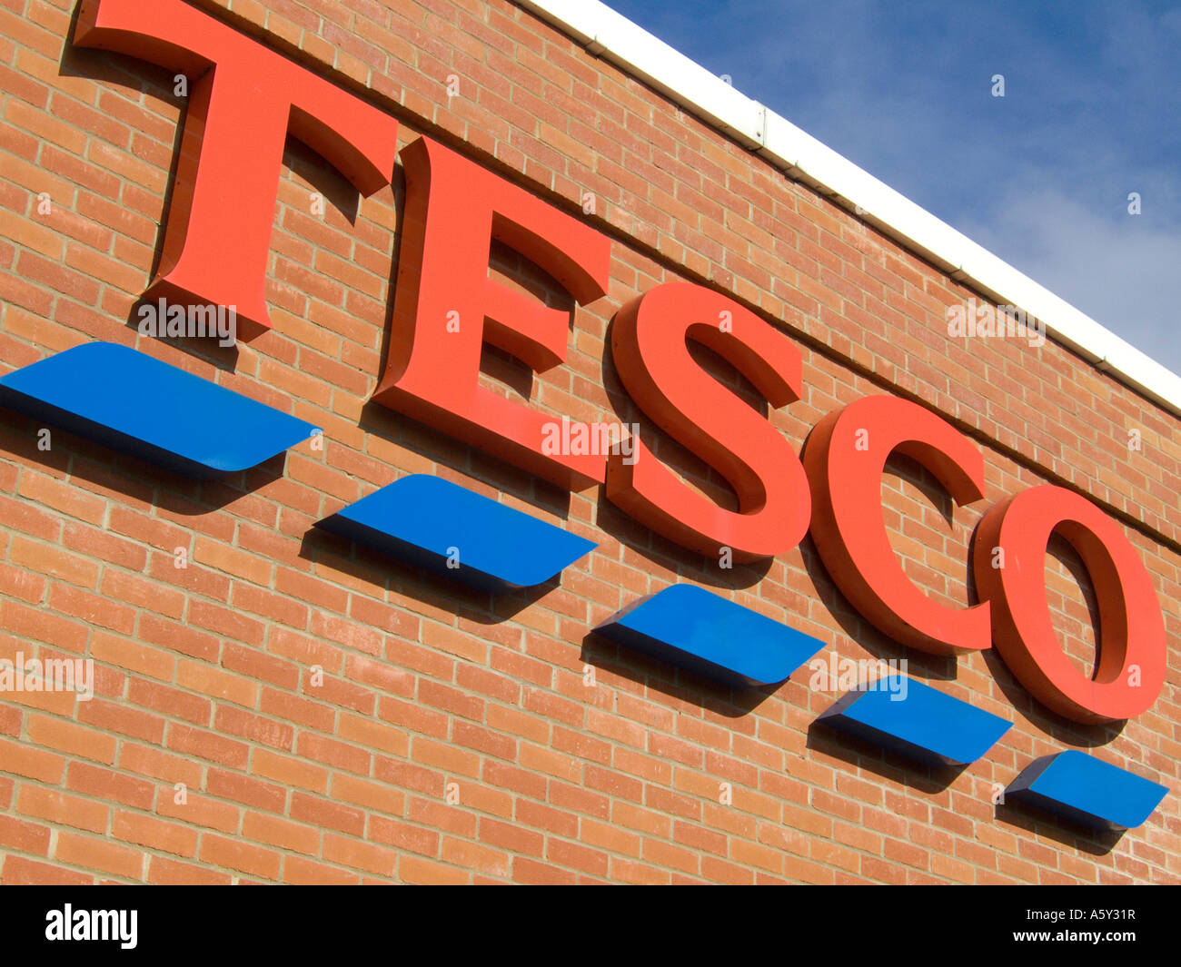 Tesco building Banque de photographies et d’images à haute résolution ...
