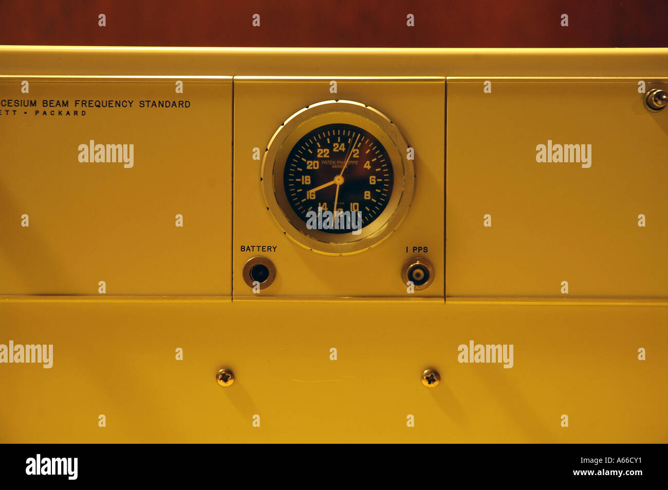 Horloge atomique Banque de photographies et d’images à haute résolution ...