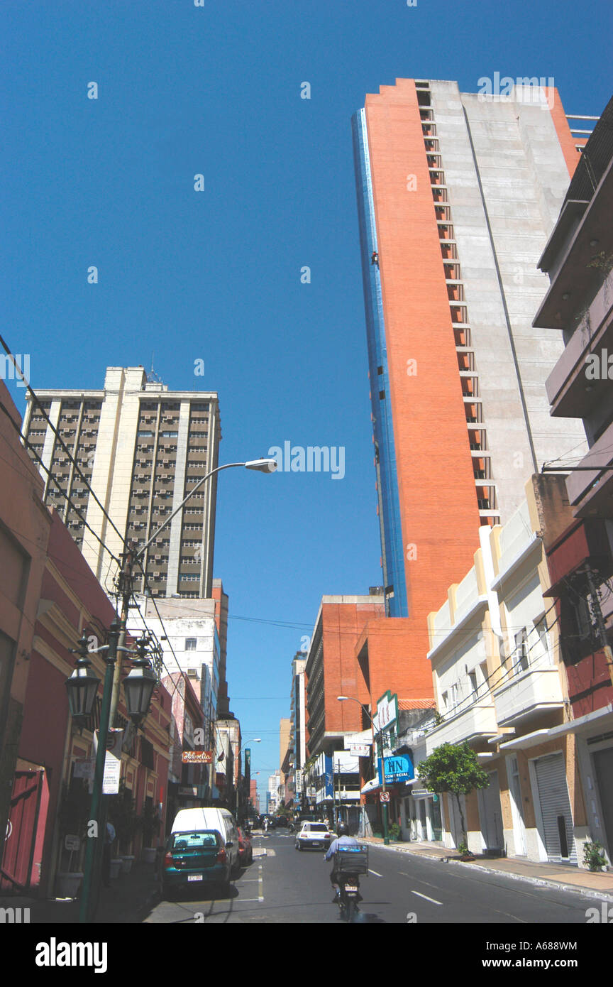Downtown cityscape asuncion paraguay Banque de photographies et d ...